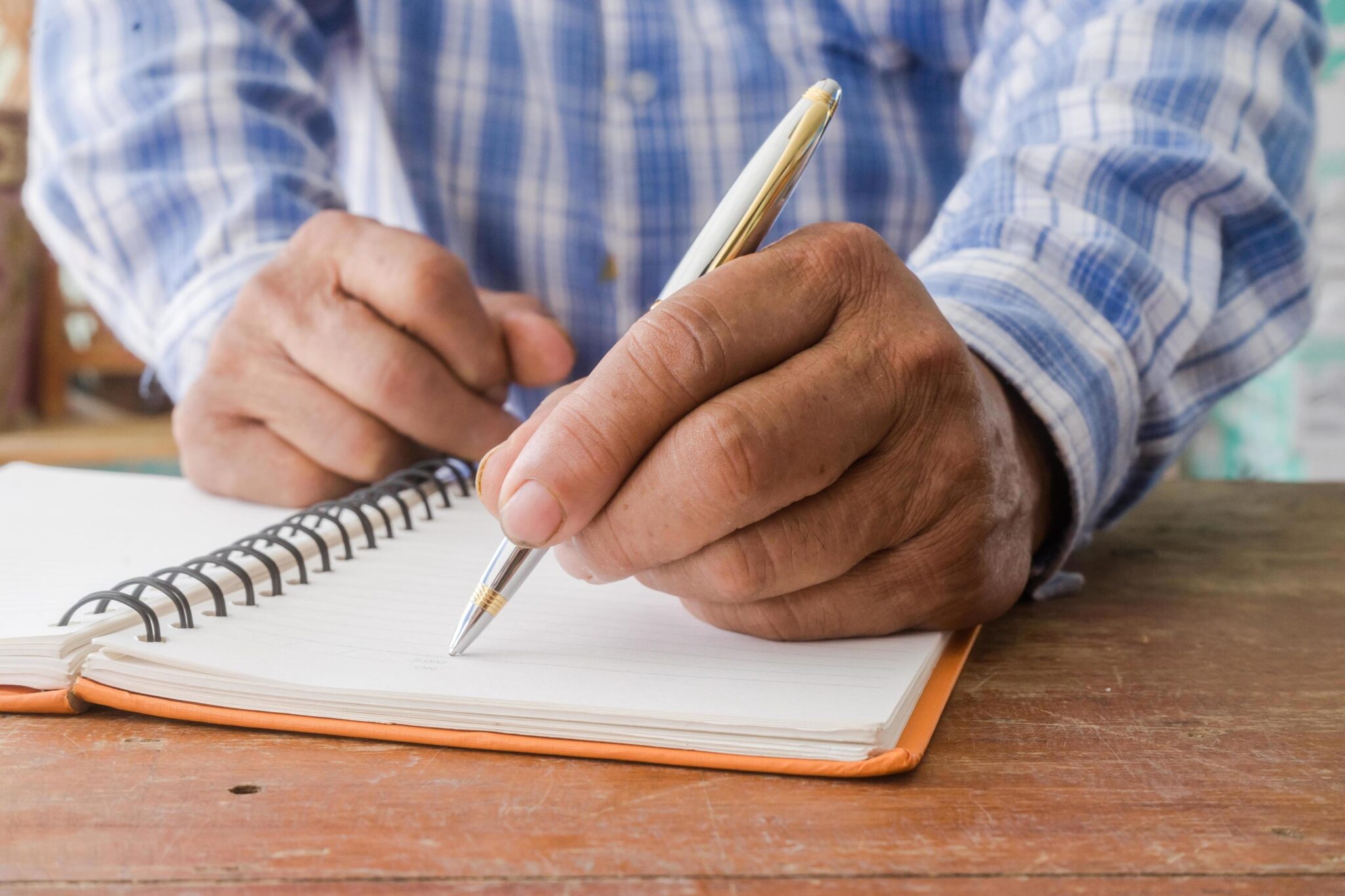 ¿Qué diferencia hay entre la palabra tubo y tuvo? - Semana en Chile